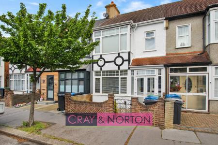 3 bedroom Terraced House for sale in Croydon