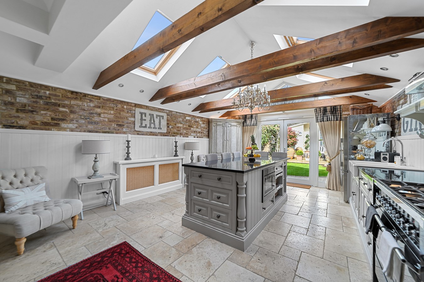 4 Bedroom Semi Detached House For Sale In Chelmsford