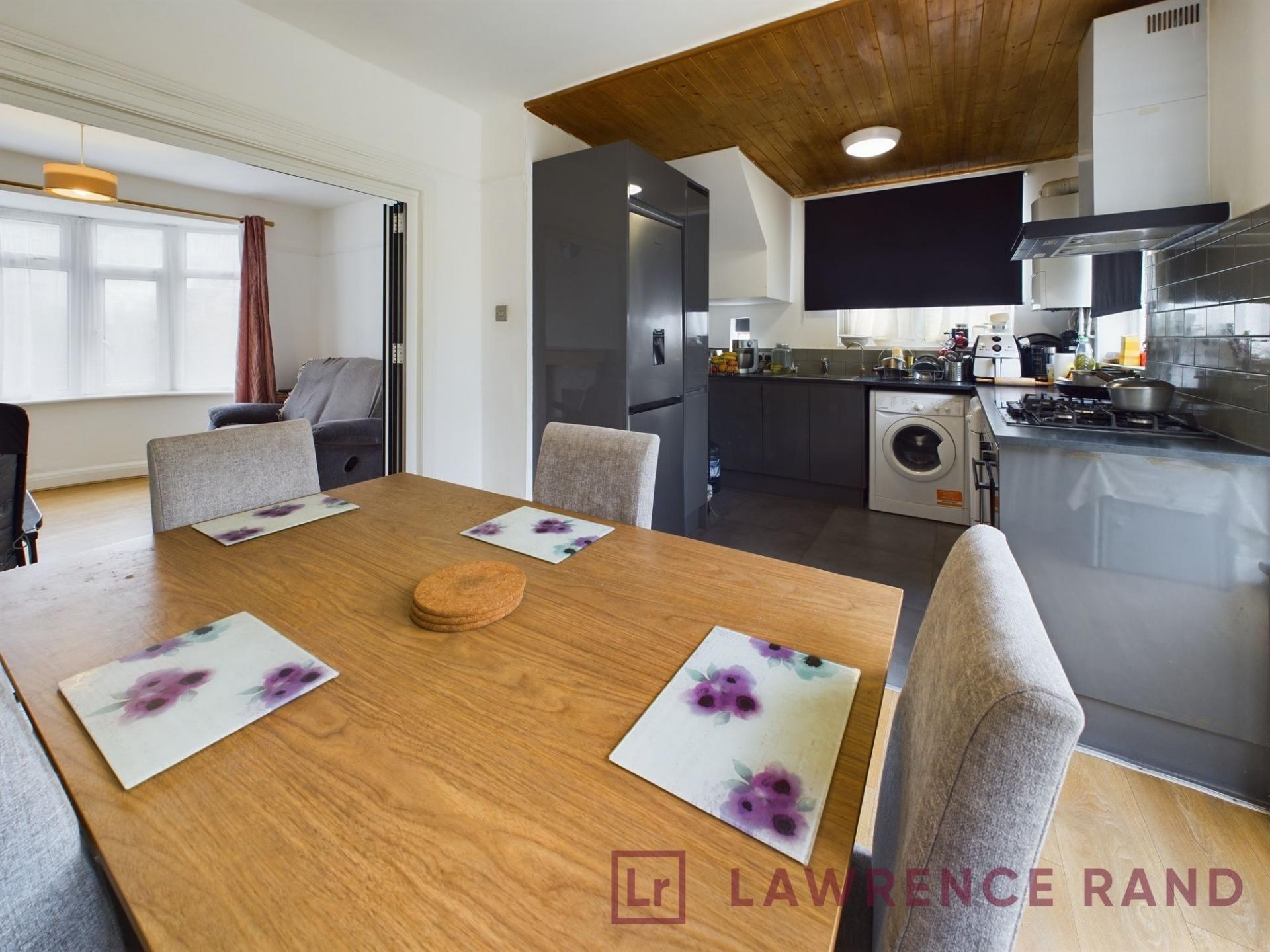 3 bedroom Semi-Detached House for rent in Harrow