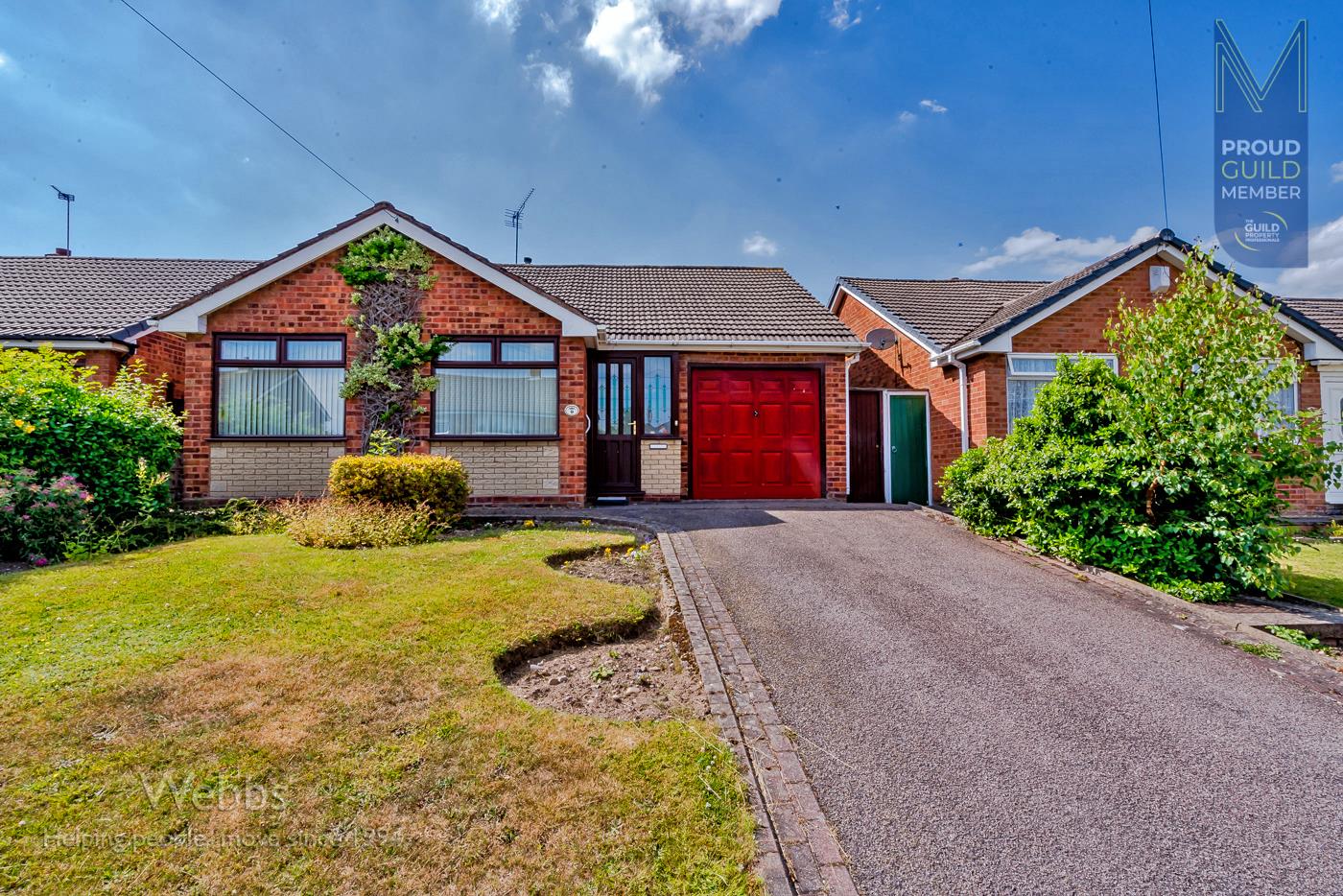 2 bedroom Detached Bungalow for sale in Pelsall, Walsall