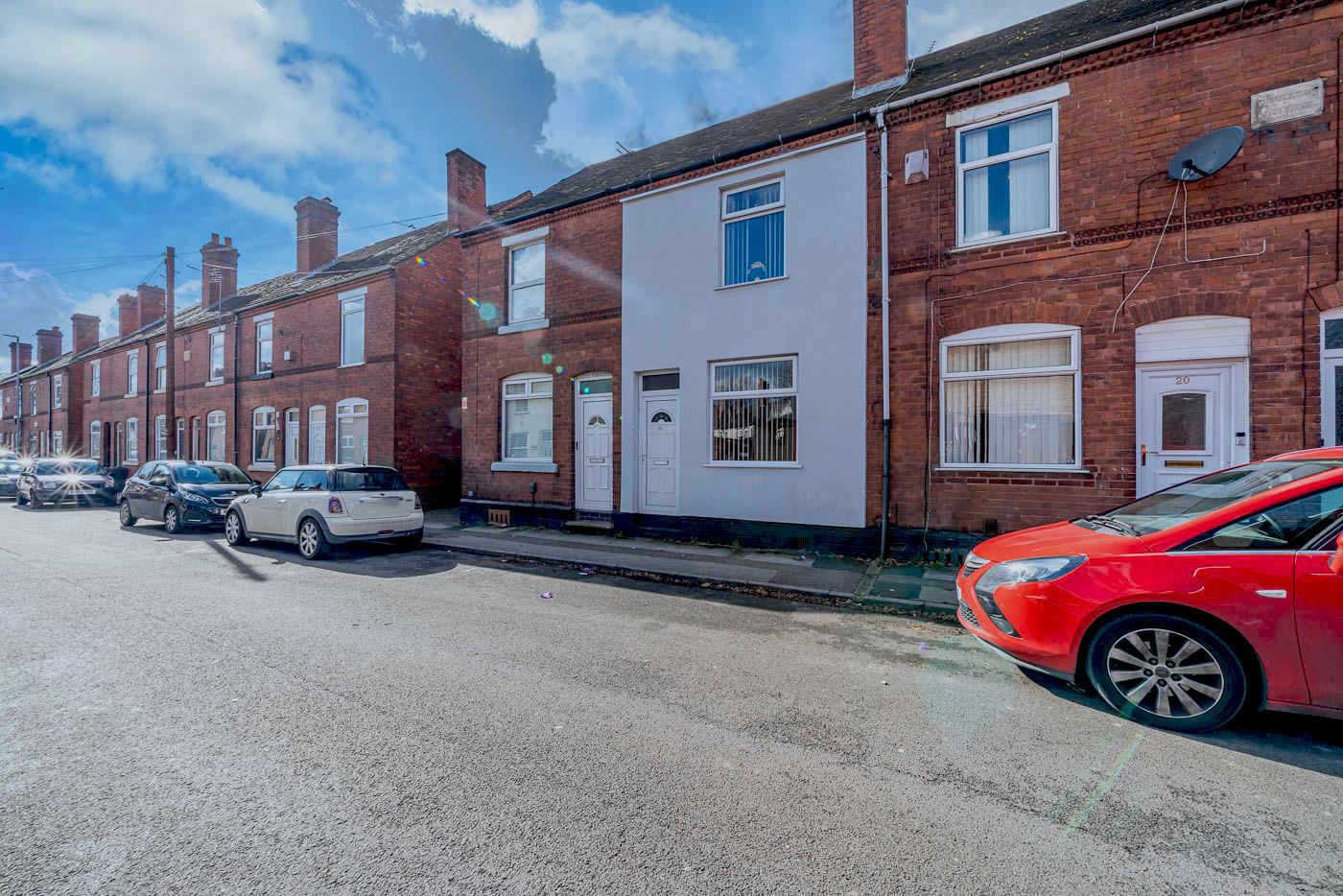 3 bedroom Terraced House for sale in Leamore / Bloxwich, Walsall