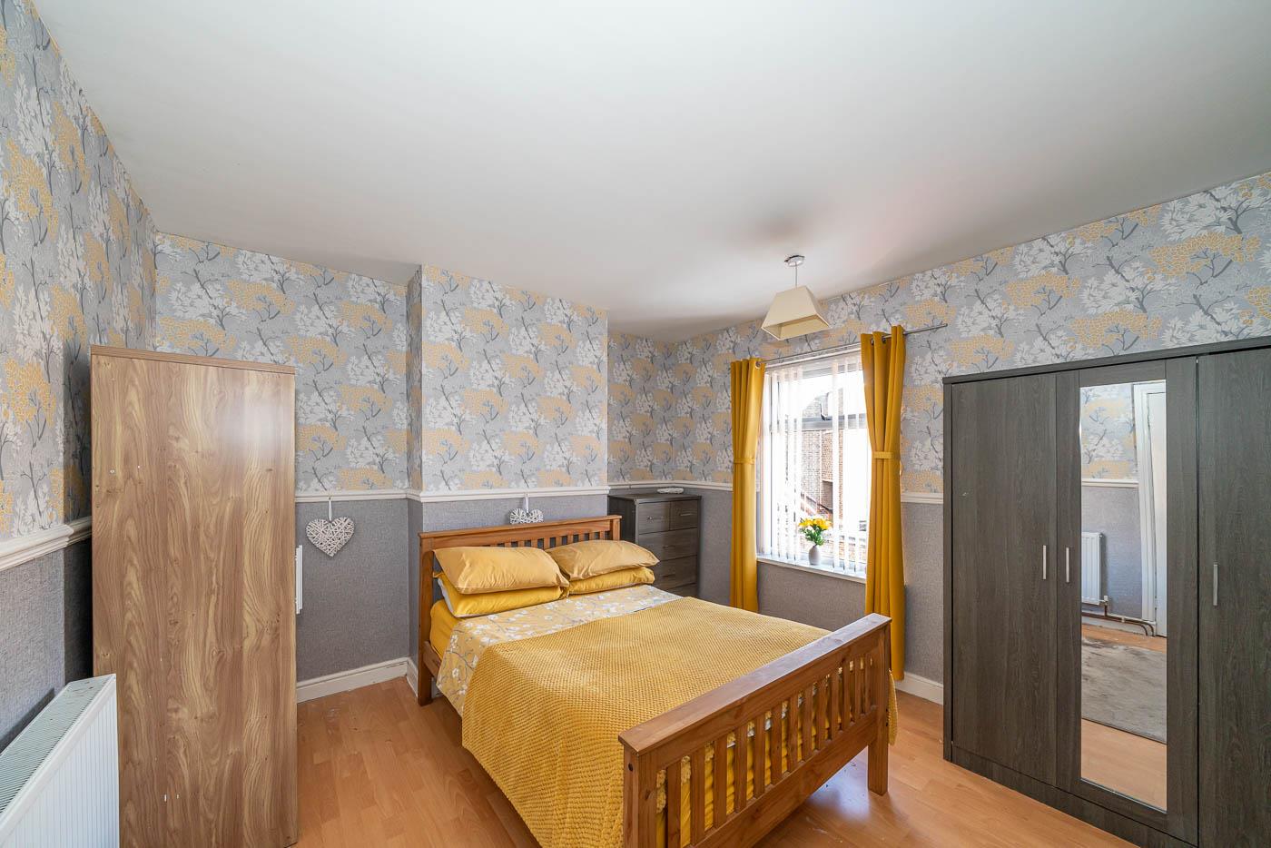 3 bedroom Terraced House for sale in Leamore / Bloxwich, Walsall