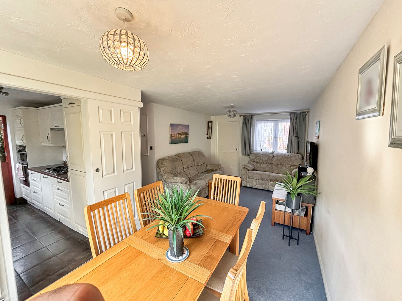 3 bedroom End of Terrace House for sale in Chatham