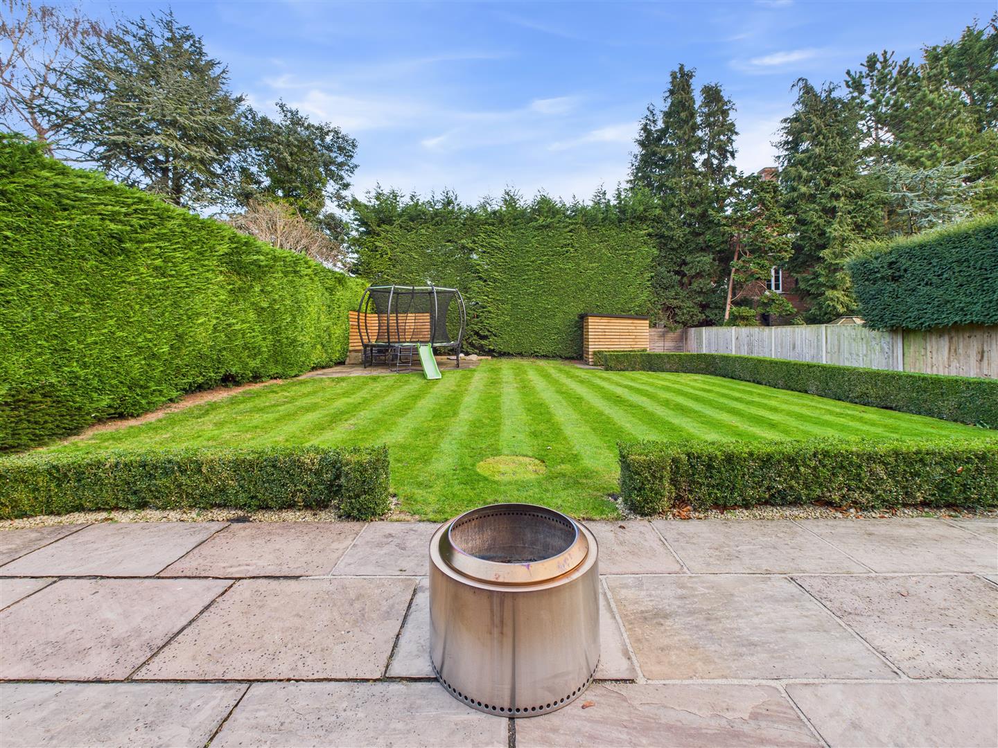 4 bedroom Detached House for sale in North Ferriby