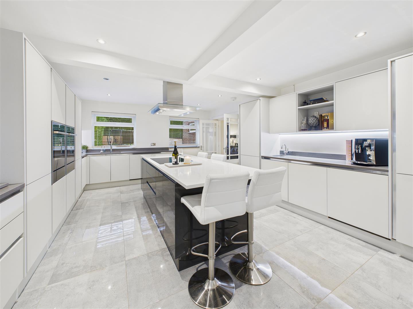 4 bedroom Detached House for sale in North Ferriby