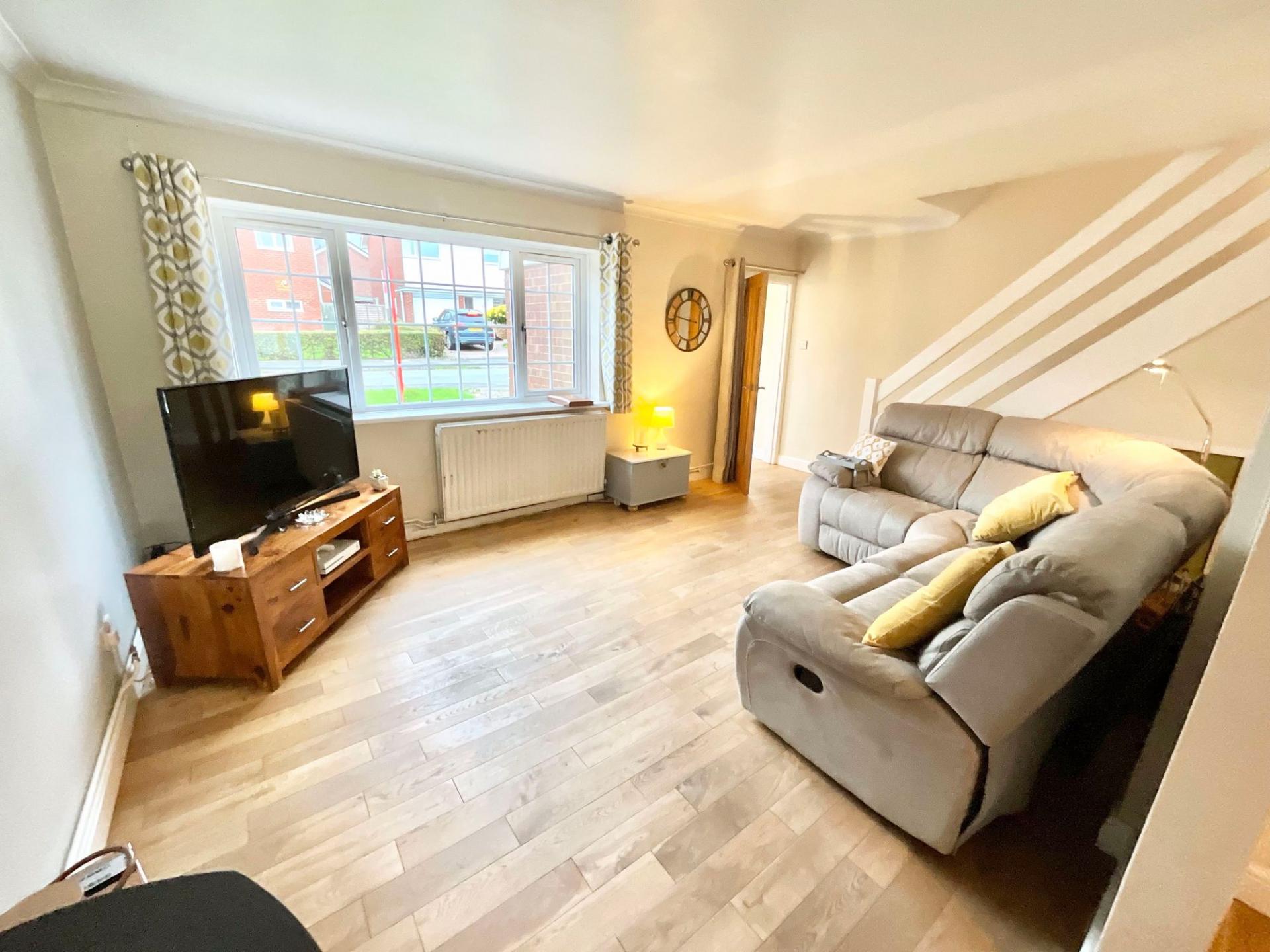 3 bedroom Detached House for sale in Stone