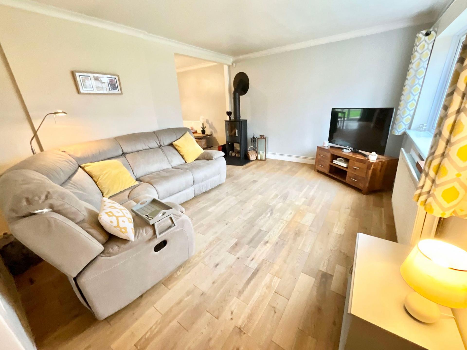 3 bedroom Detached House for sale in Stone