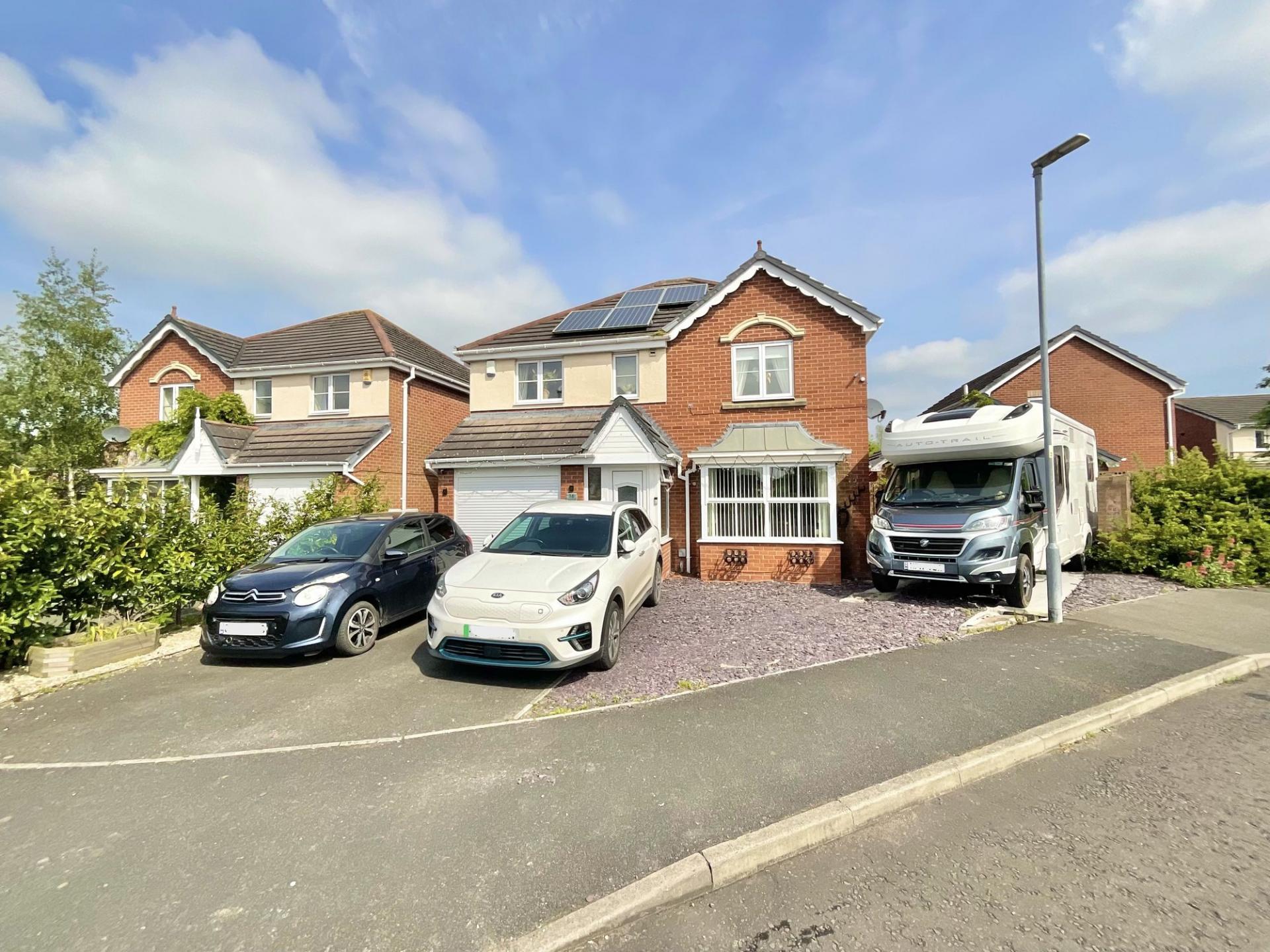 4 bedroom Detached House for sale in Crewe