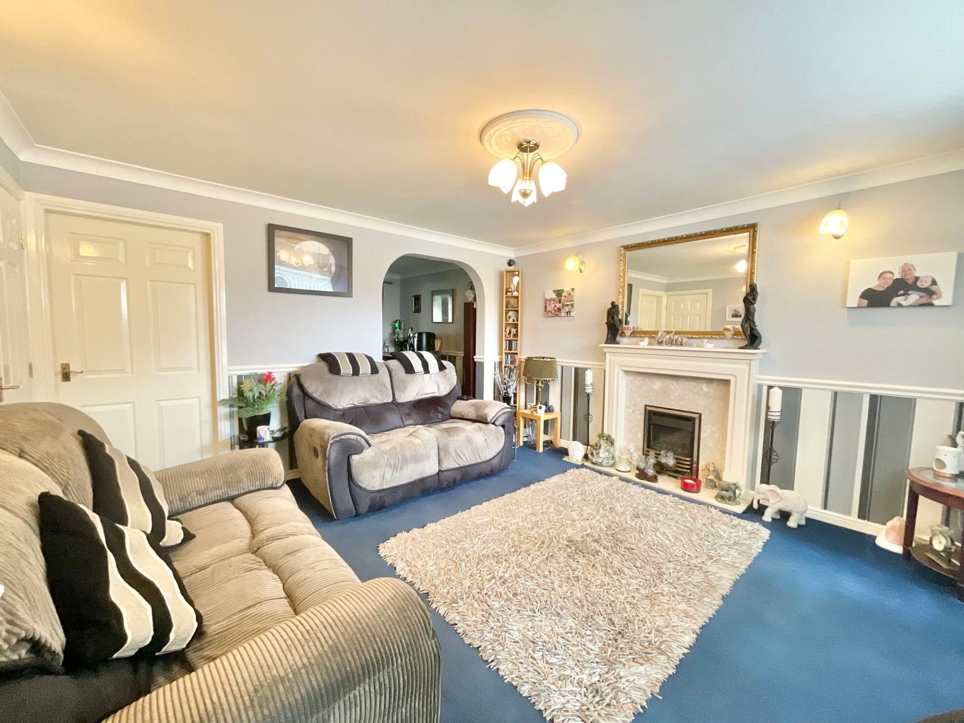 4 bedroom Detached House for sale in Crewe