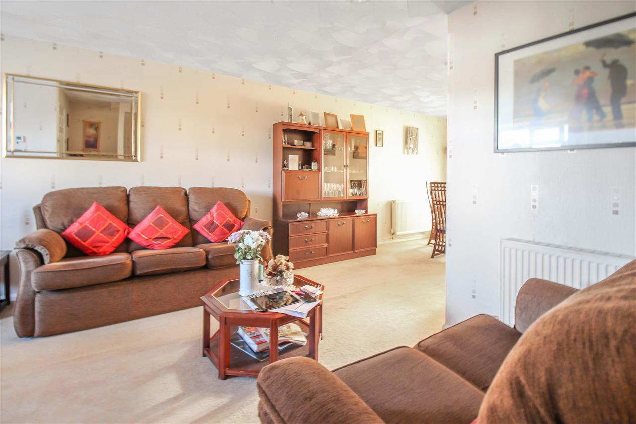 3 bedroom Detached House for sale in Bordon