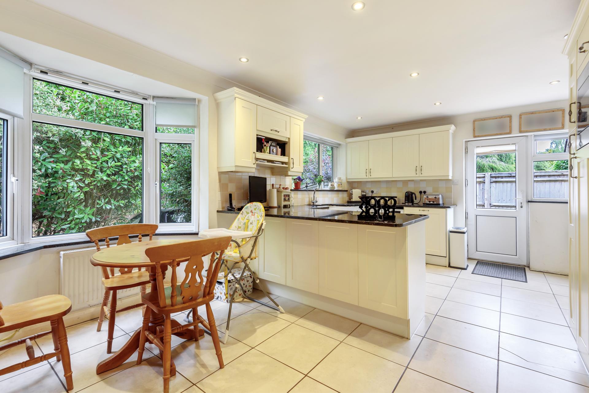 4 bedroom Detached Bungalow for sale in Storrington