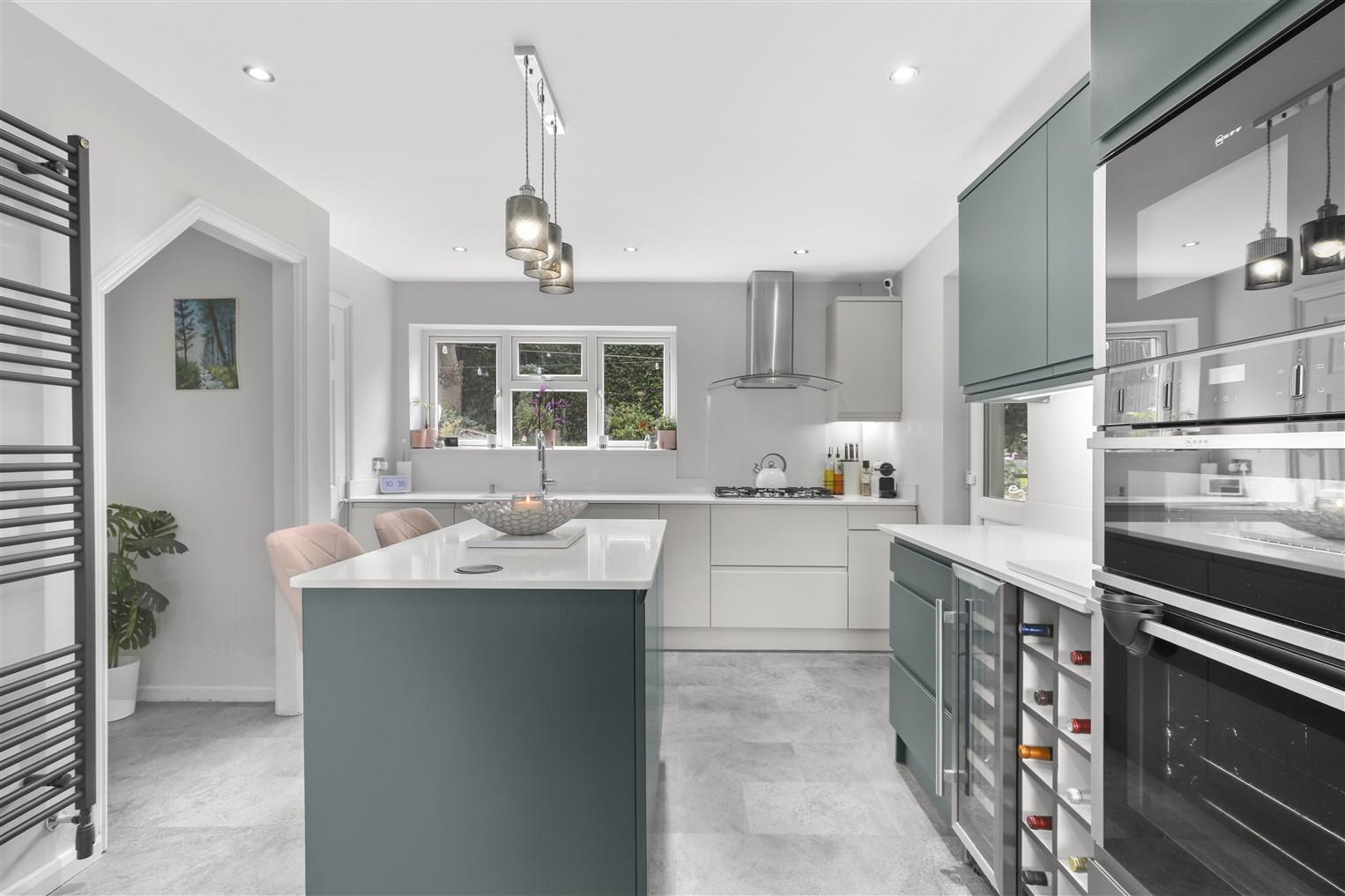 3 bedroom End of Terrace House for sale in Epping