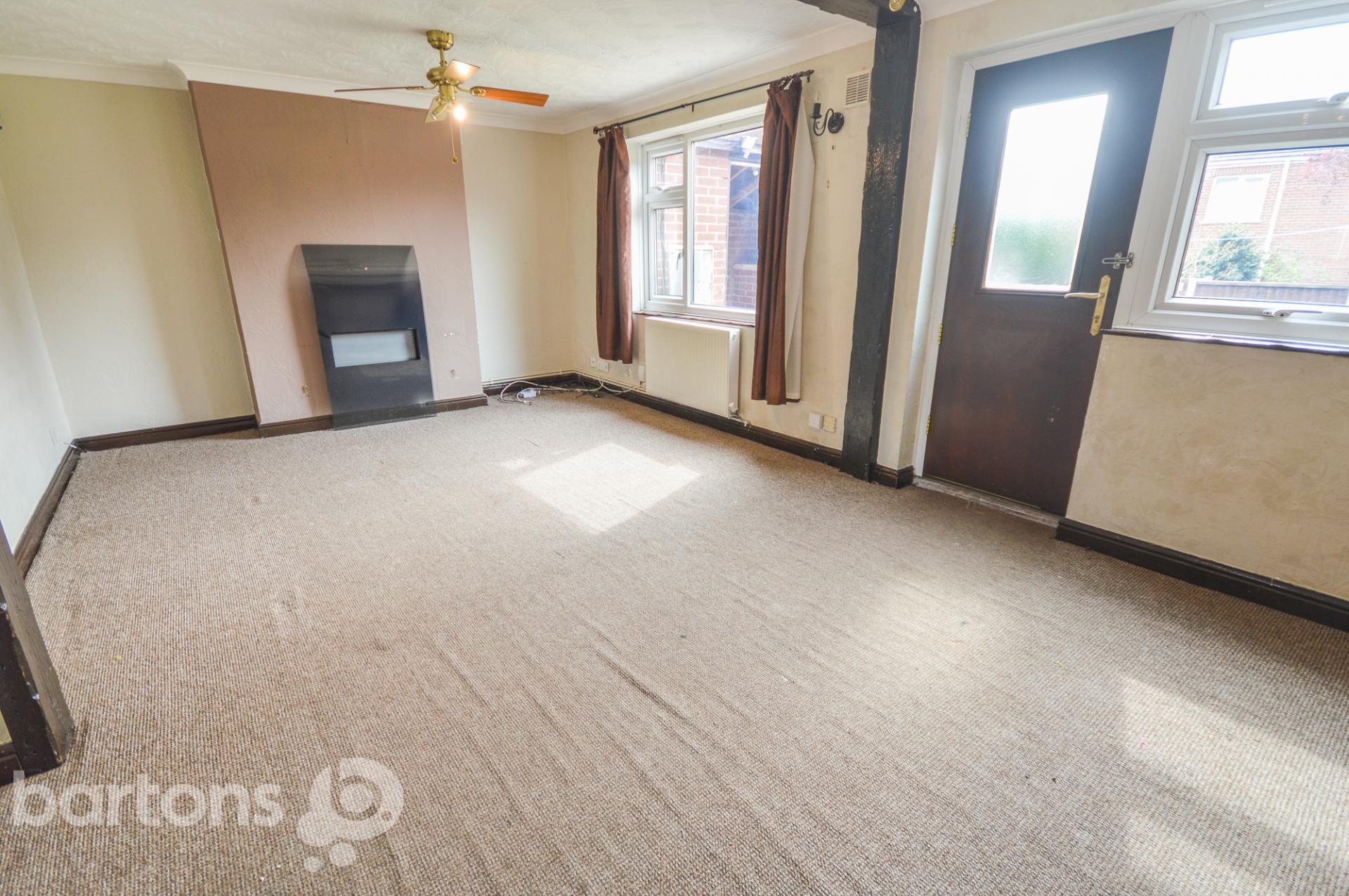 3 bedroom House for sale in Rotherham