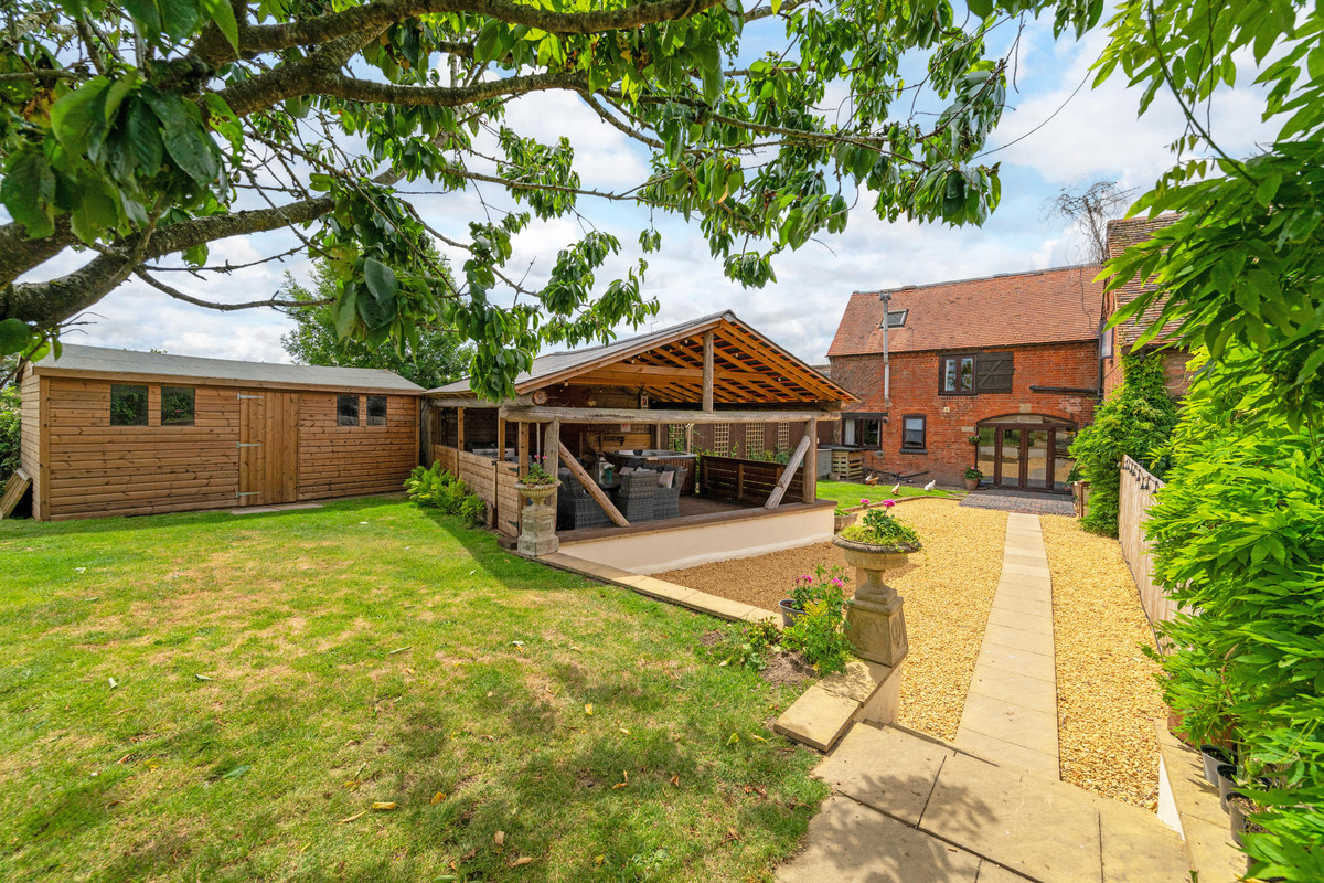 Barn Conversion for sale with 5 bedrooms, Case Lane, Hatton | Fine ...