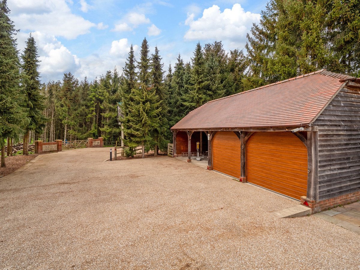 Detached House for sale with 5 bedrooms, Cooks Lane Lockerley Romsey ...