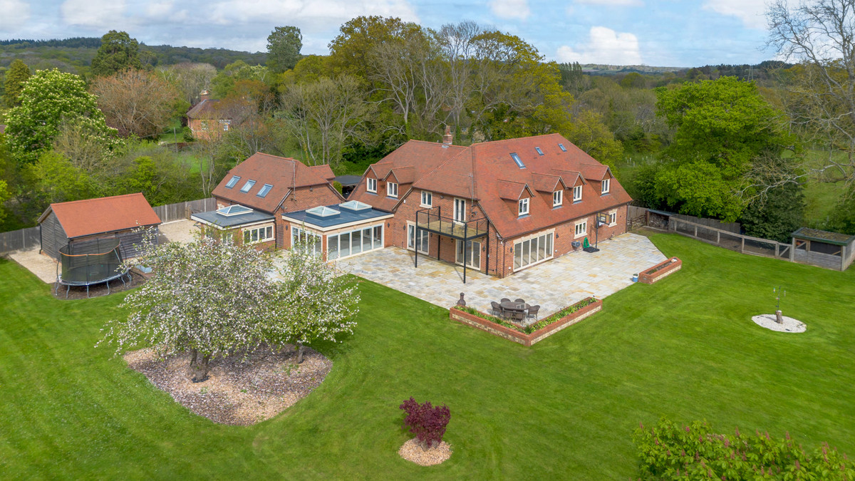 Detached House for sale with 5 bedrooms, Cooks Lane Lockerley Romsey ...