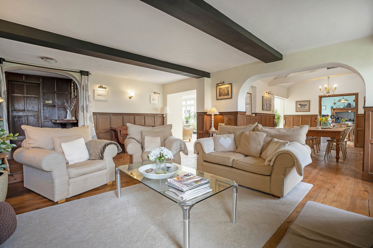 Detached House for sale with 7 bedrooms, Apperley Gloucester ...