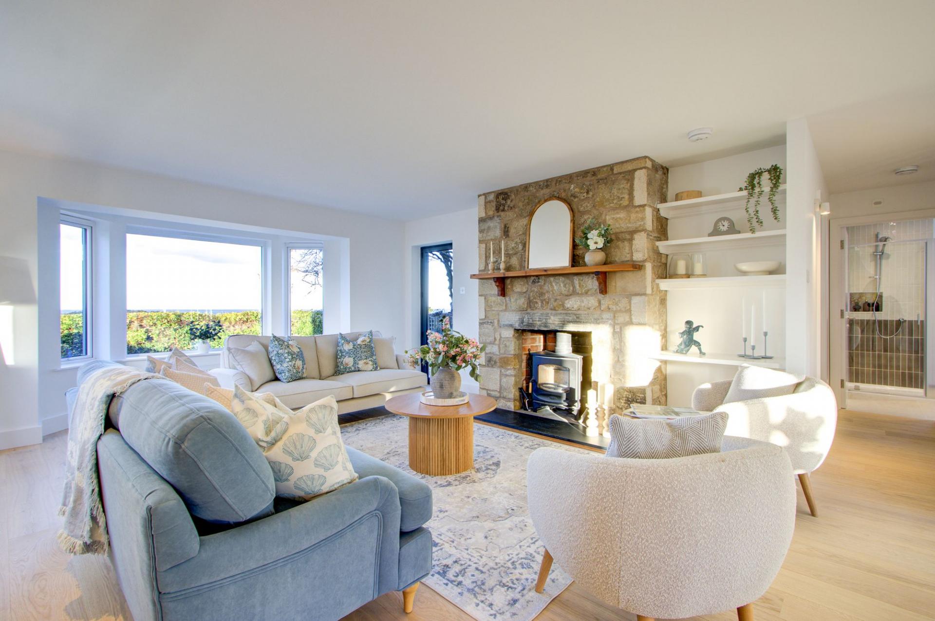 Detached House for sale with 4 bedrooms, Stone House, 1 Radcliffe Park ...