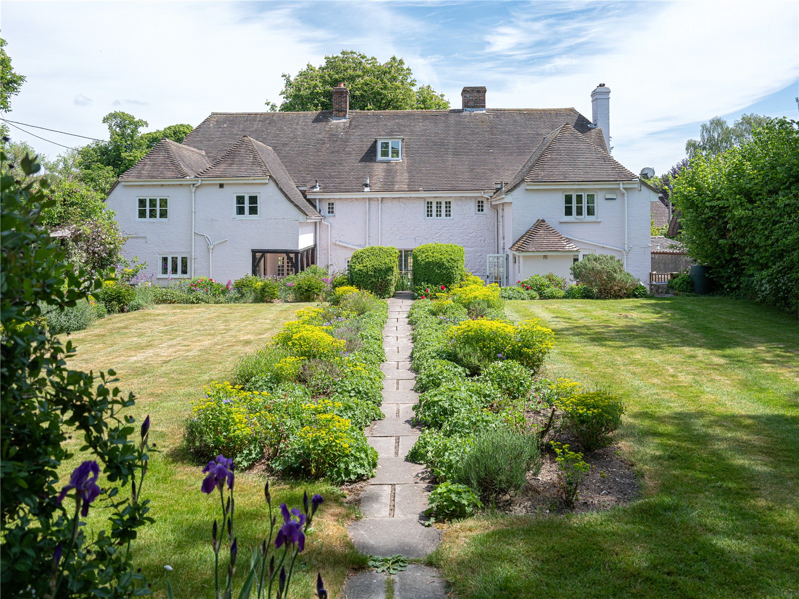 Detached House for sale with 7 bedrooms, Ogbourne St. George ...