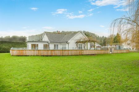 Fine & Country | Estate Agents & Letting Agents in the UK