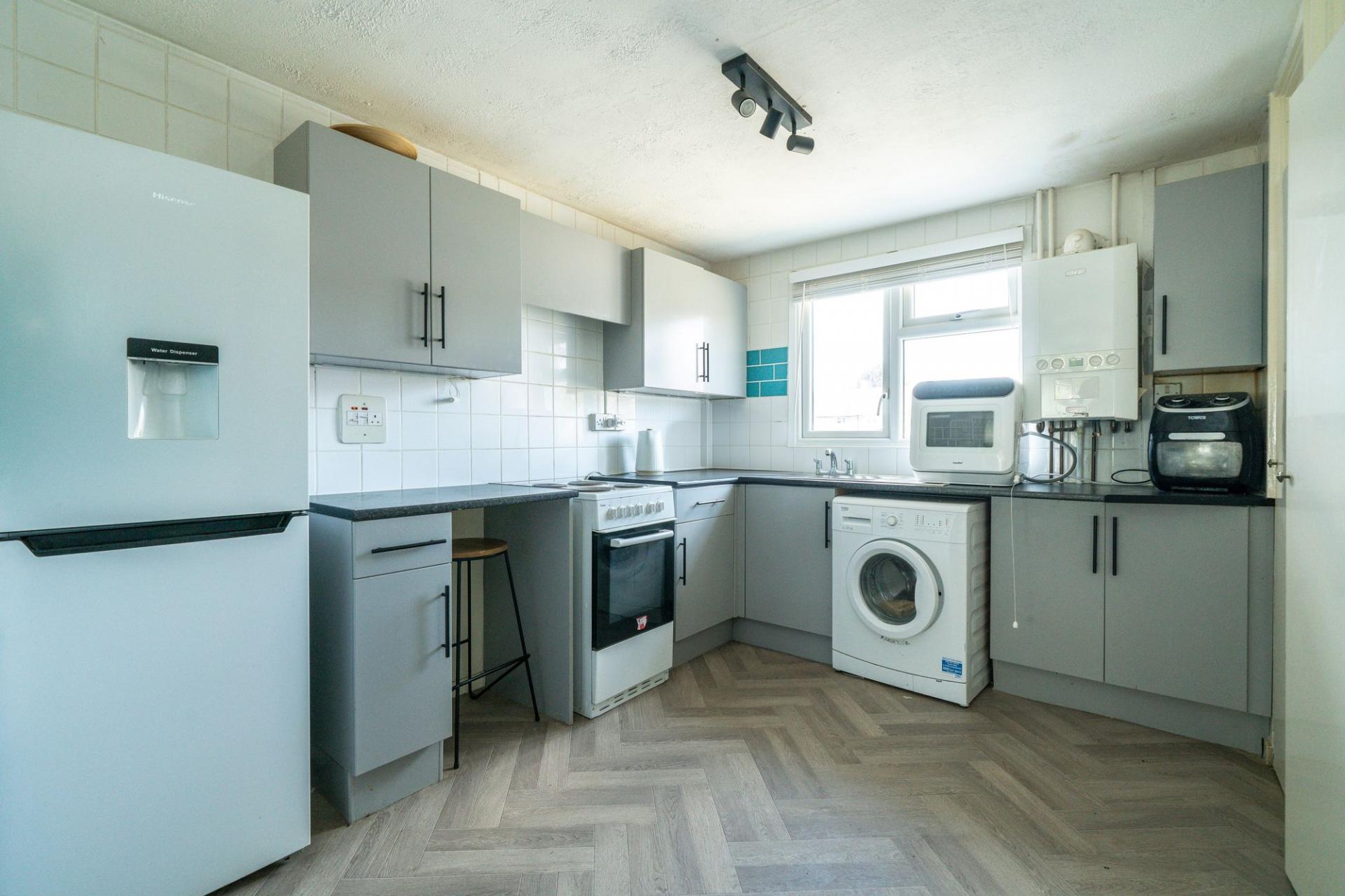 Apartment for sale with 1 bedroom, Sebright Road, Markyate | Fine & Country