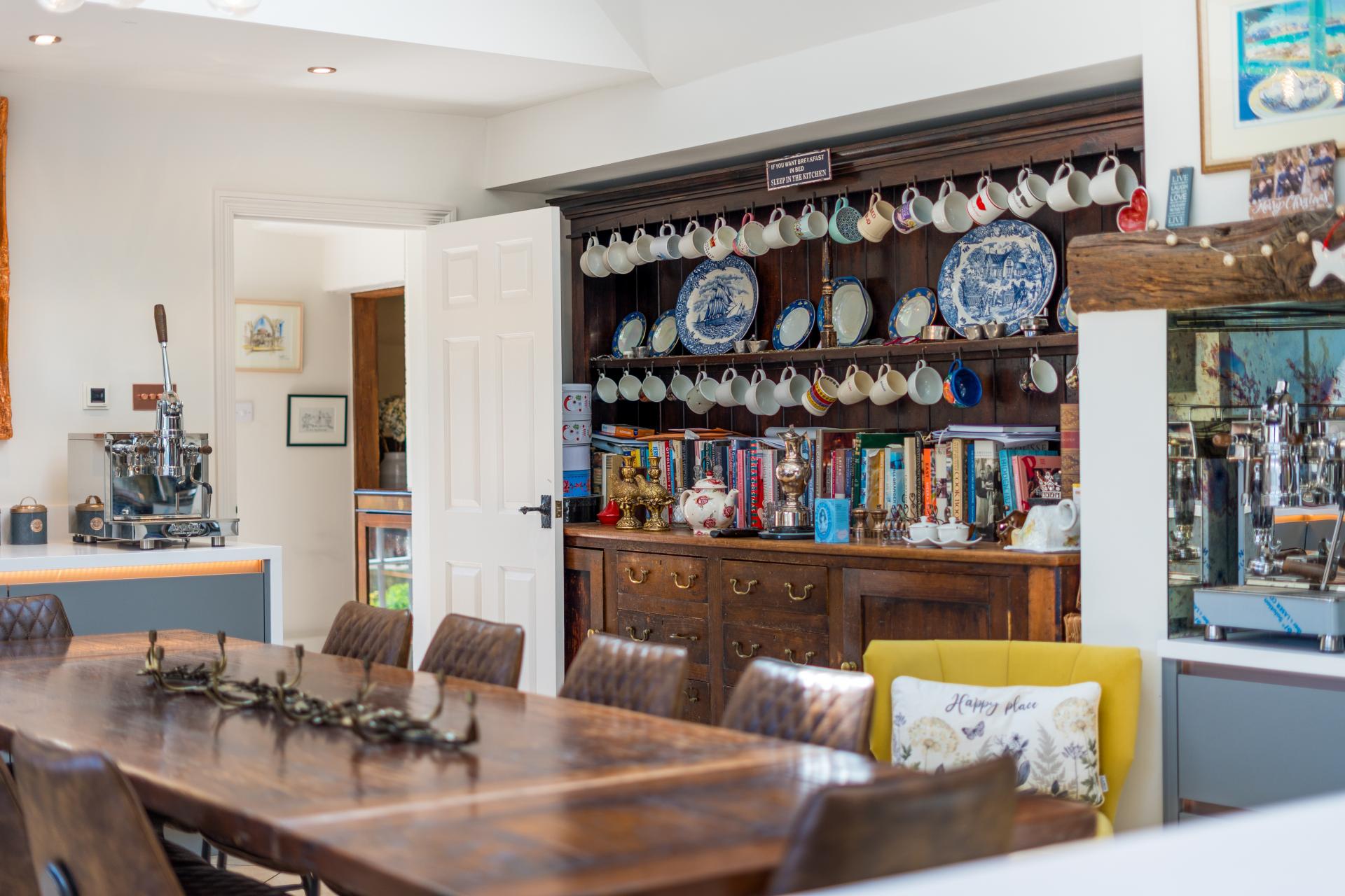 Detached House for sale with 4 bedrooms, Pond Farm Close, Walton On The ...