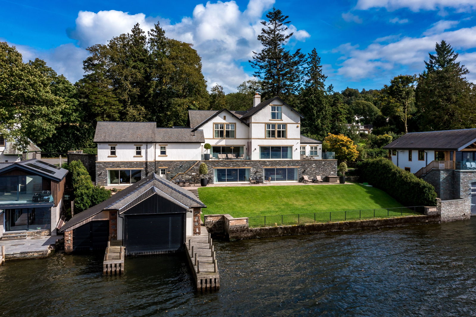 Detached House for sale with 6 bedrooms, Storrs Holme, Storrs Park ...