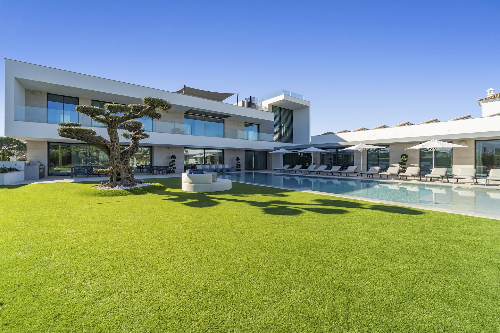 Villa for sale with 7 bedrooms, Quinta do Lago – Luxury 7-Bedroom villa ...