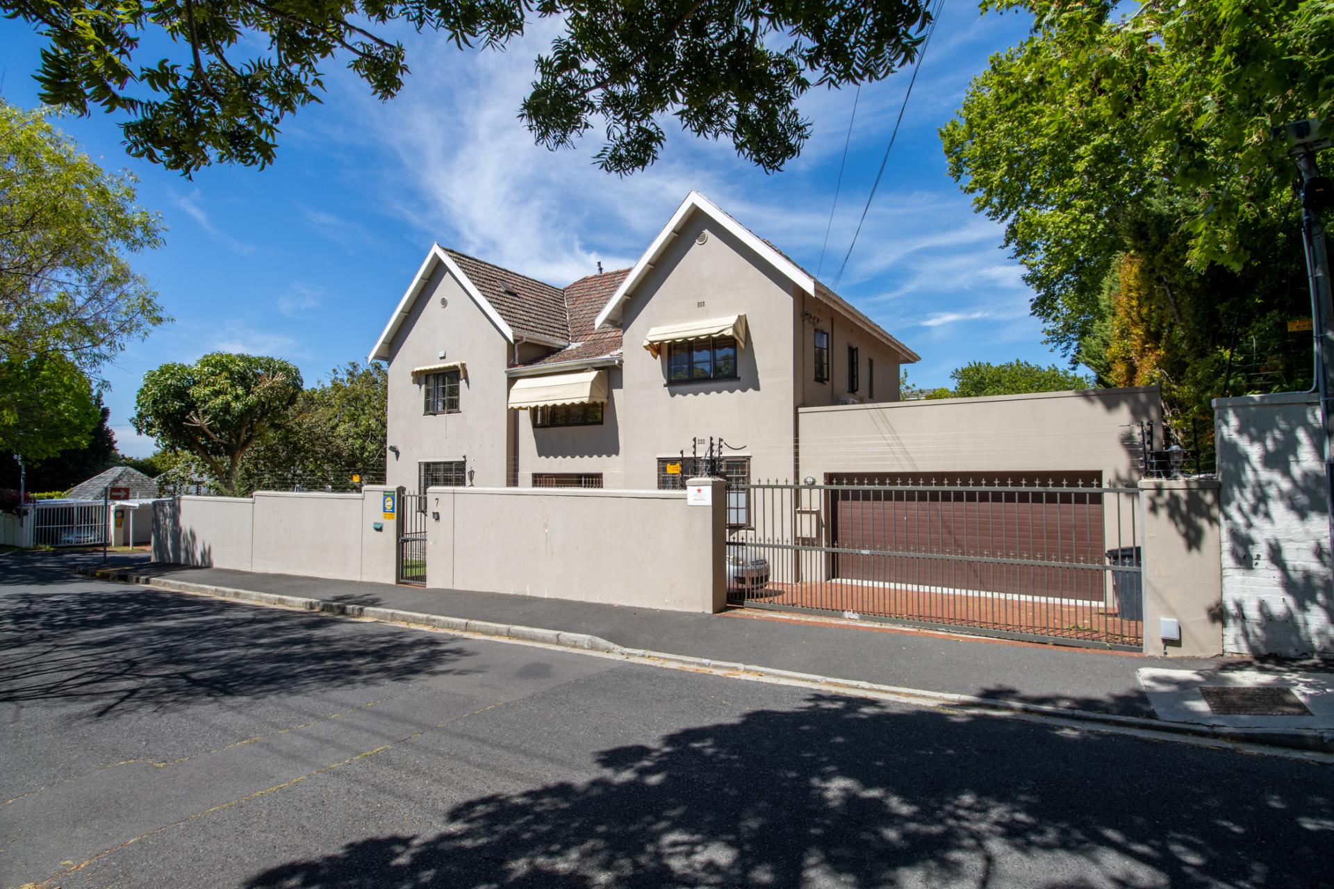 Property to rent with 4 bedrooms, Kenilworth Upper, Cape Town | Fine ...