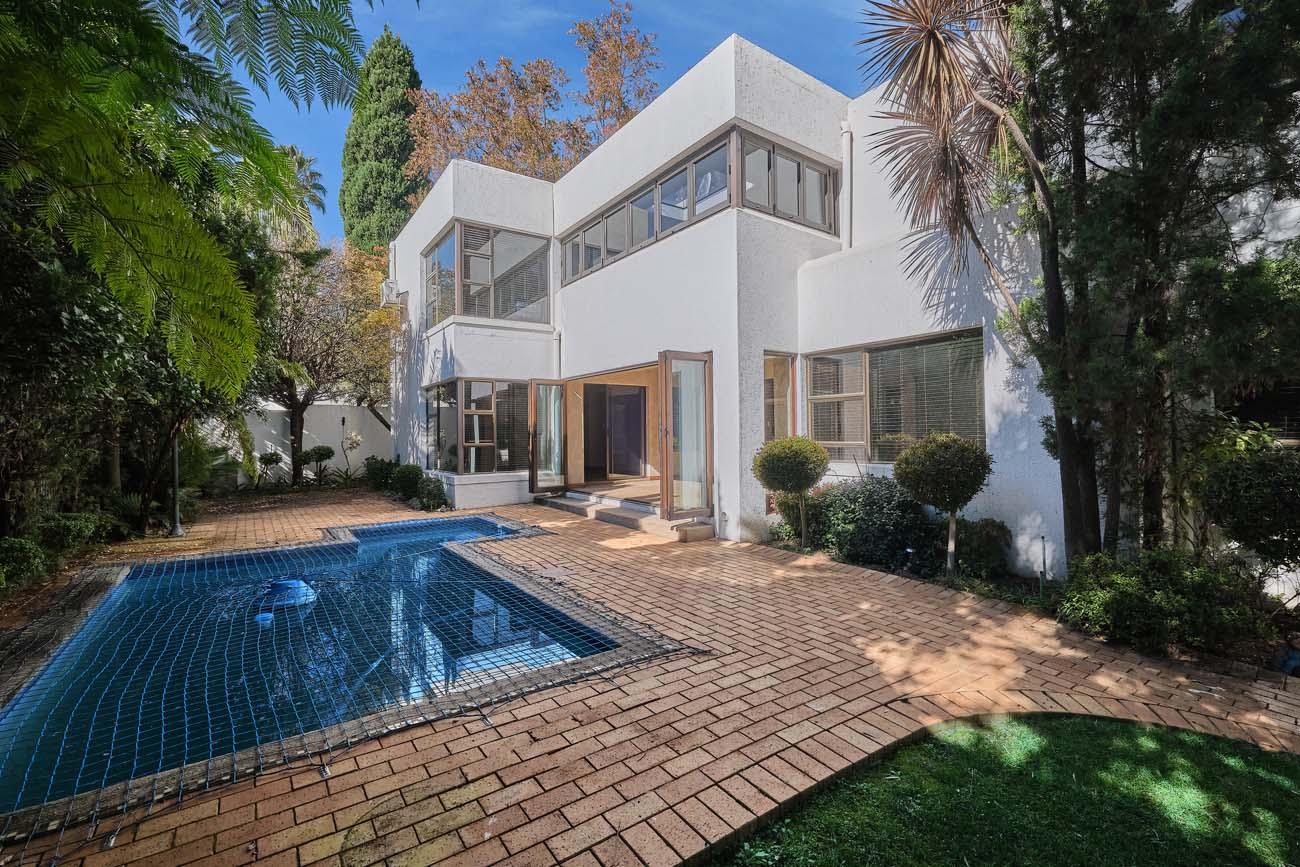 4 bedroom House for sale in Sandton