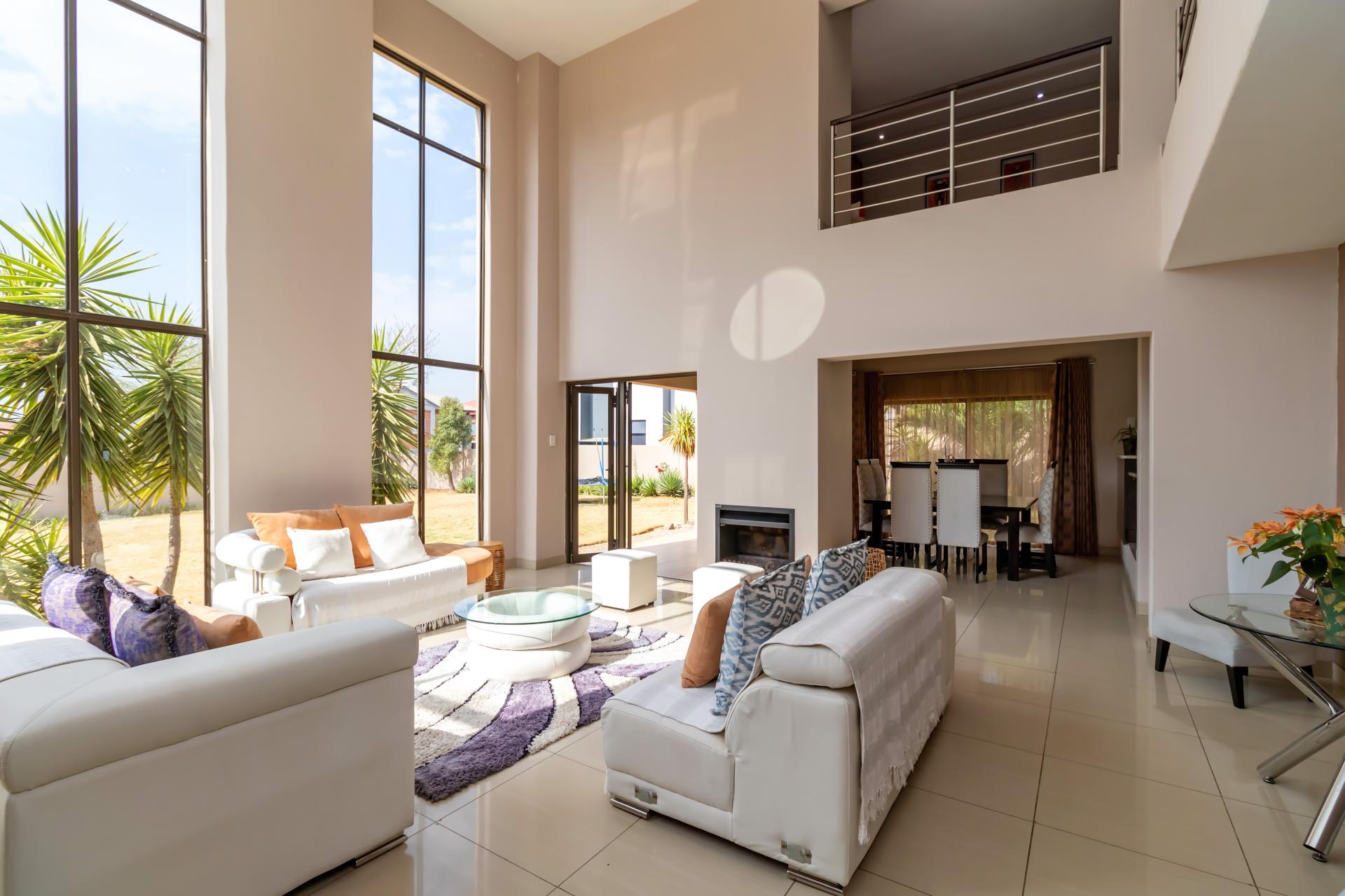 Property for sale with 4 bedrooms, Carlswald North Estate, Midrand ...