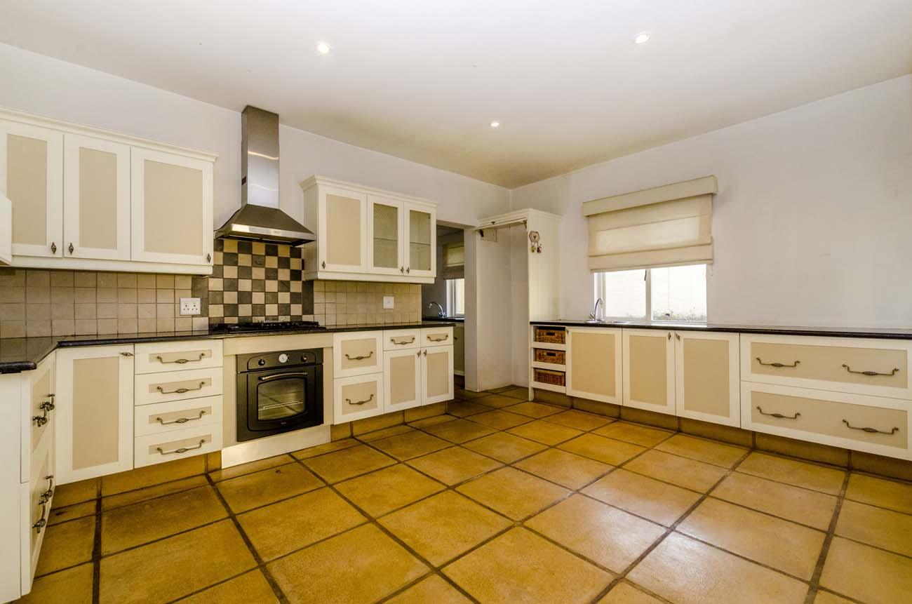 House for sale with 4 bedrooms, Kyalami Estate, Midrand | Fine & Country