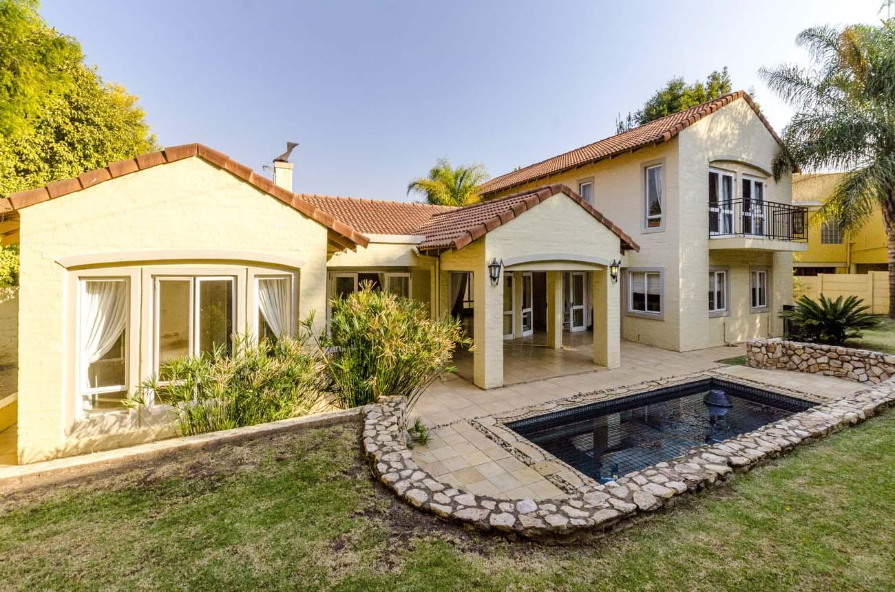 House for sale with 4 bedrooms, Kyalami Estate, Midrand | Fine & Country