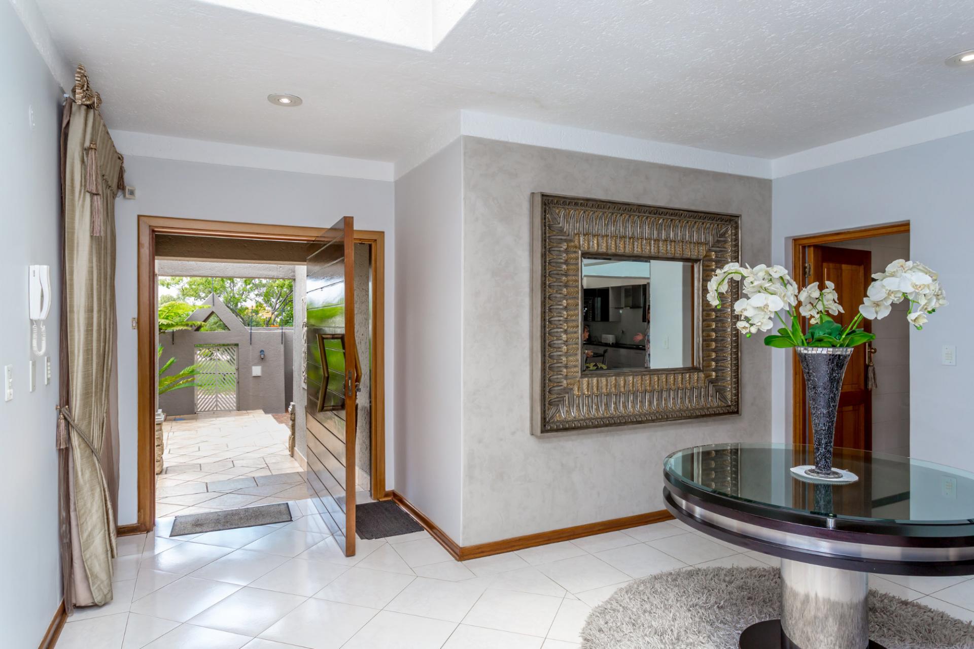 House for sale with 5 bedrooms, Hurlingham Manor, Sandton | Fine & Country