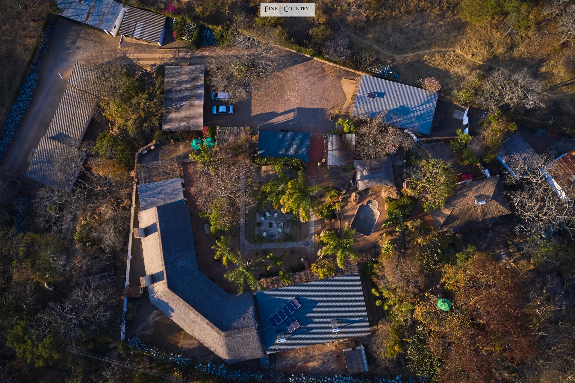 House for sale with 6 bedrooms, Unique Burnside Residence - Byo | Fine ...